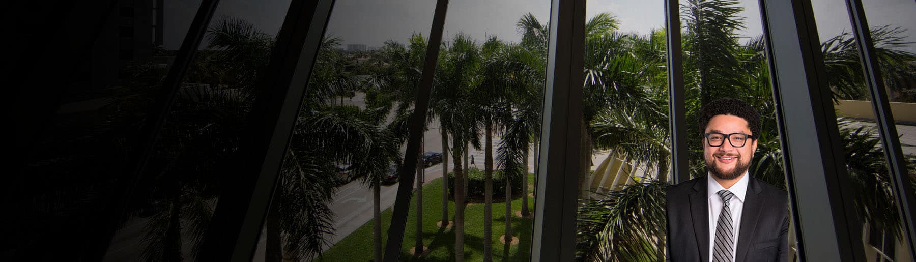 Leon O. Hunter | Personal Injury Attorney